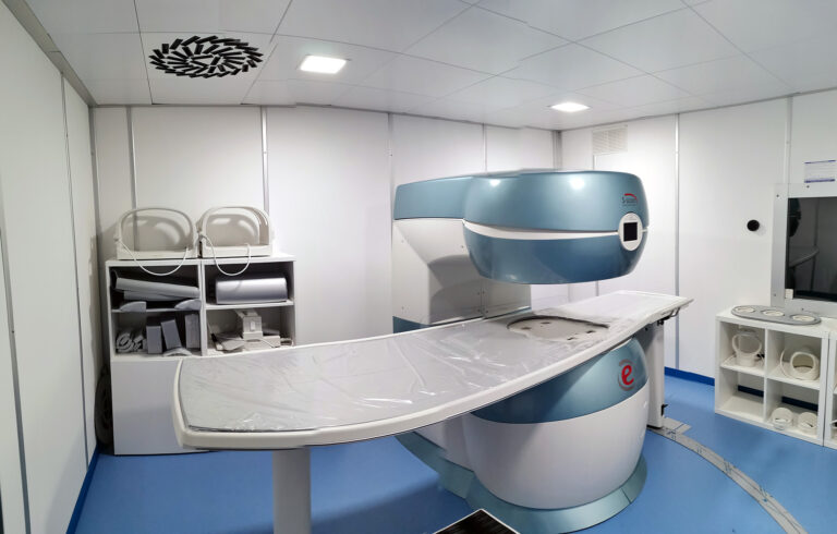 Risonanza magnetica su macchina aperta - Studio di Radiologia DG, Camposano (NA)